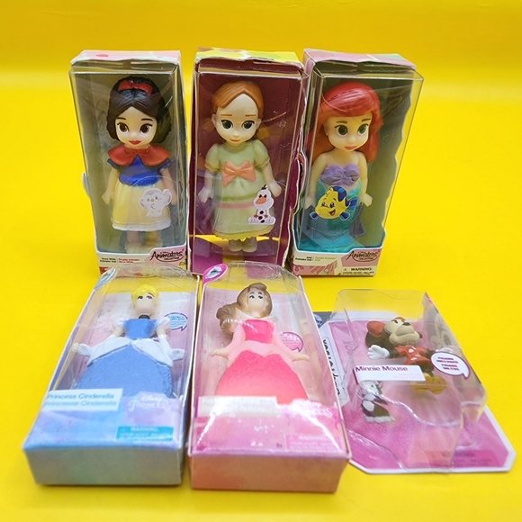 Zuru | Toys | Zuru Mini Brands Toy Lot Disney Princess Snow White ...